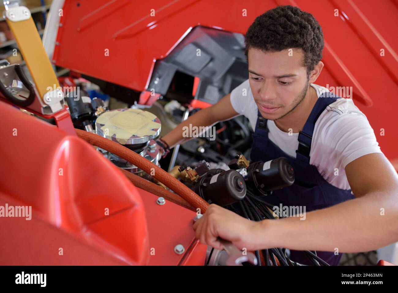 Mechanic working on industrial hi-res stock photography and images - Alamy