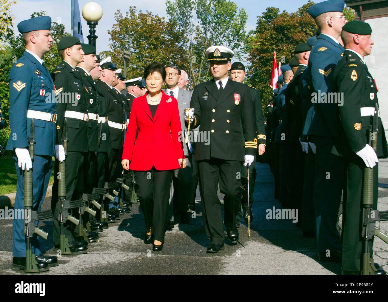 Park Geun-hye, President of the Republic of Korea, inspects the Guard ...