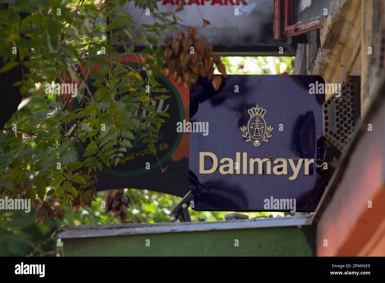Picture of a sign with the logo of Dallmayr taken in a cafe of Szeged ...