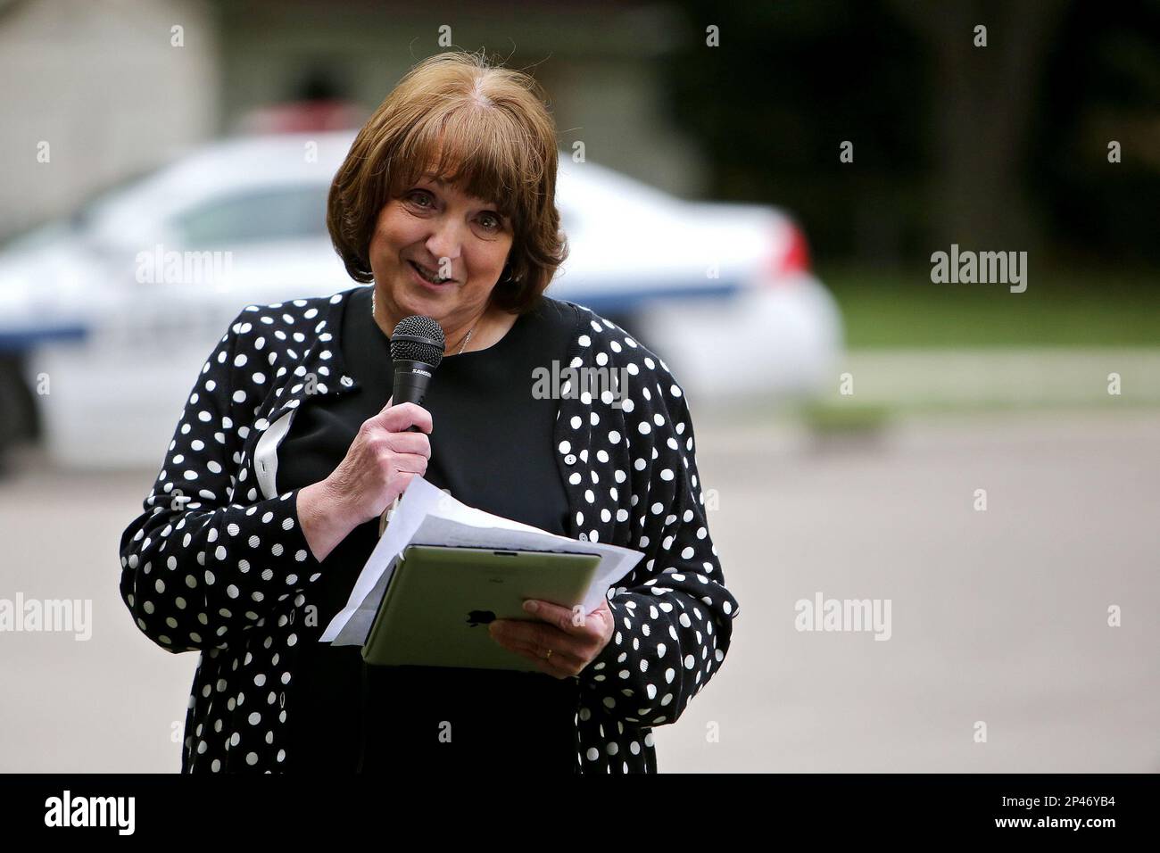 James Bonneau's mother, Amy Bonneau speaks to those who attended the ...