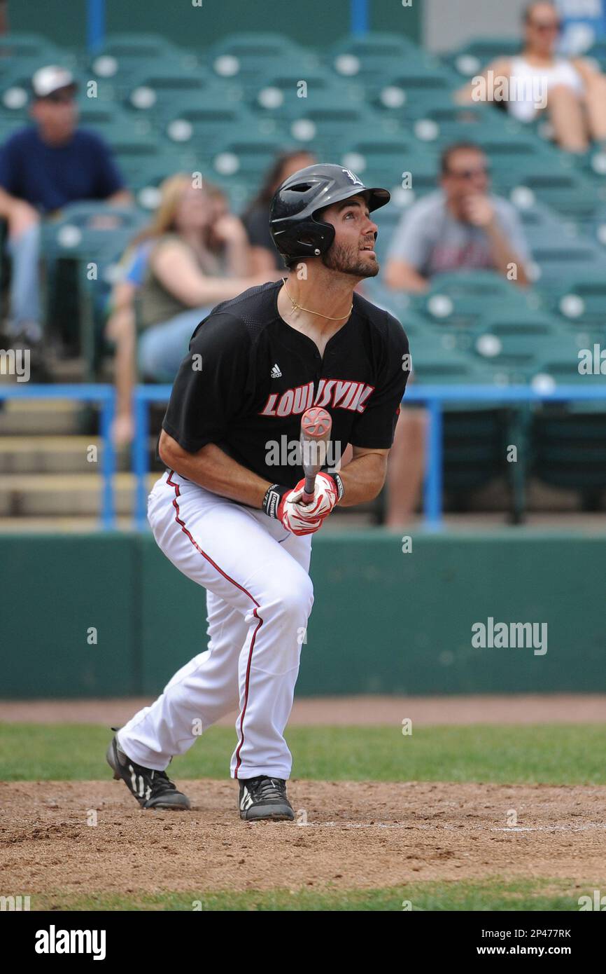University of Louisville Cardinals outfielder Jeff Gardner (42) hits a ...