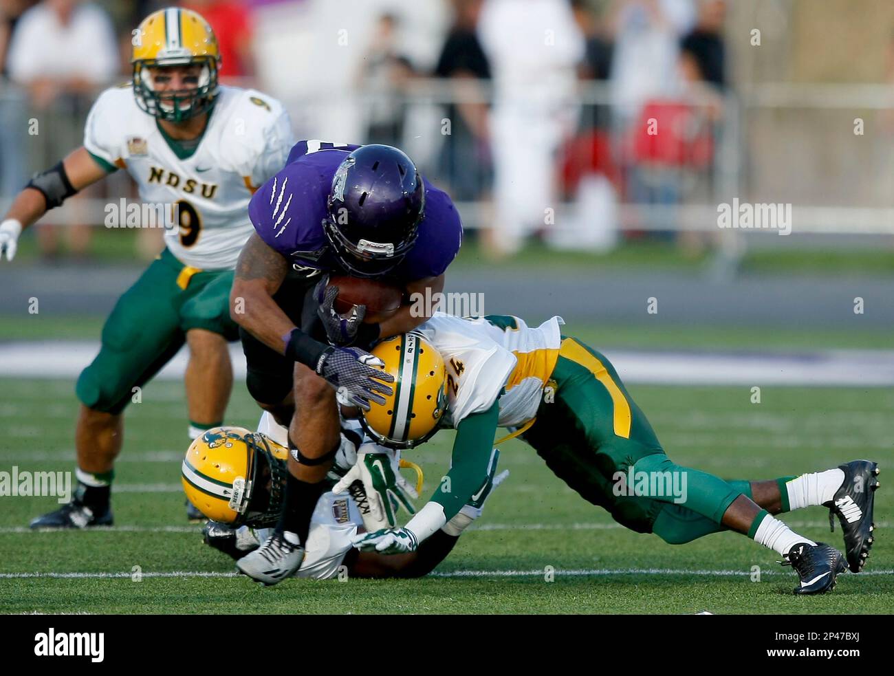 Tre dempsey hi-res stock photography and images - Alamy