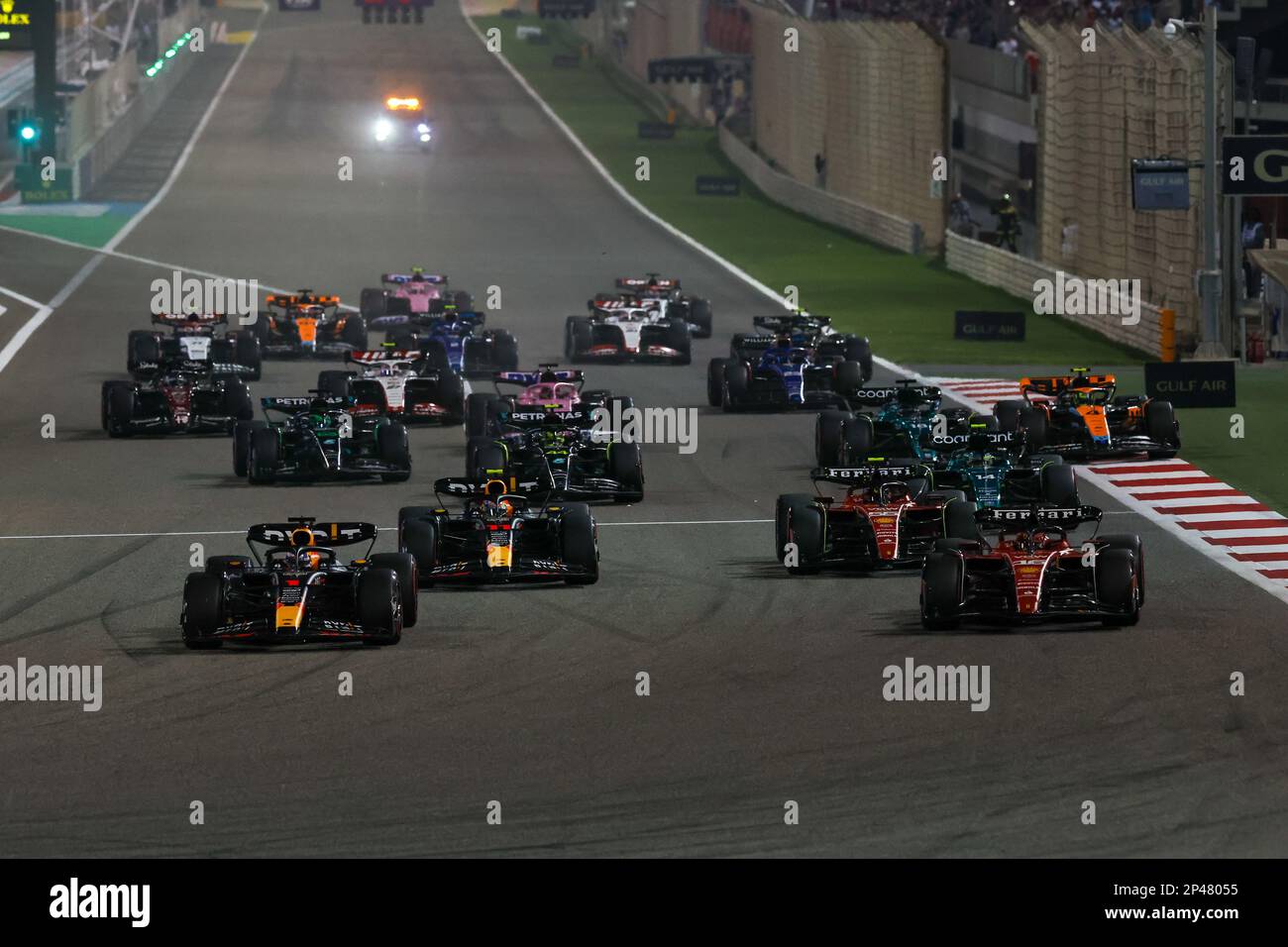 Manama. 5th Mar, 2023. Drivers compete during the Bahrain Formula One ...