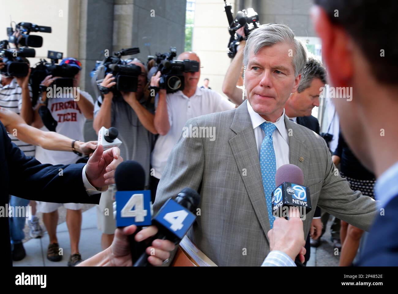 Former Virginia Gov. Bob McDonnell arrives at federal court in Richmond ...
