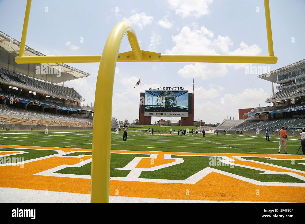 Media and visitors tour the nearly completed Baylor University 45,140 ...