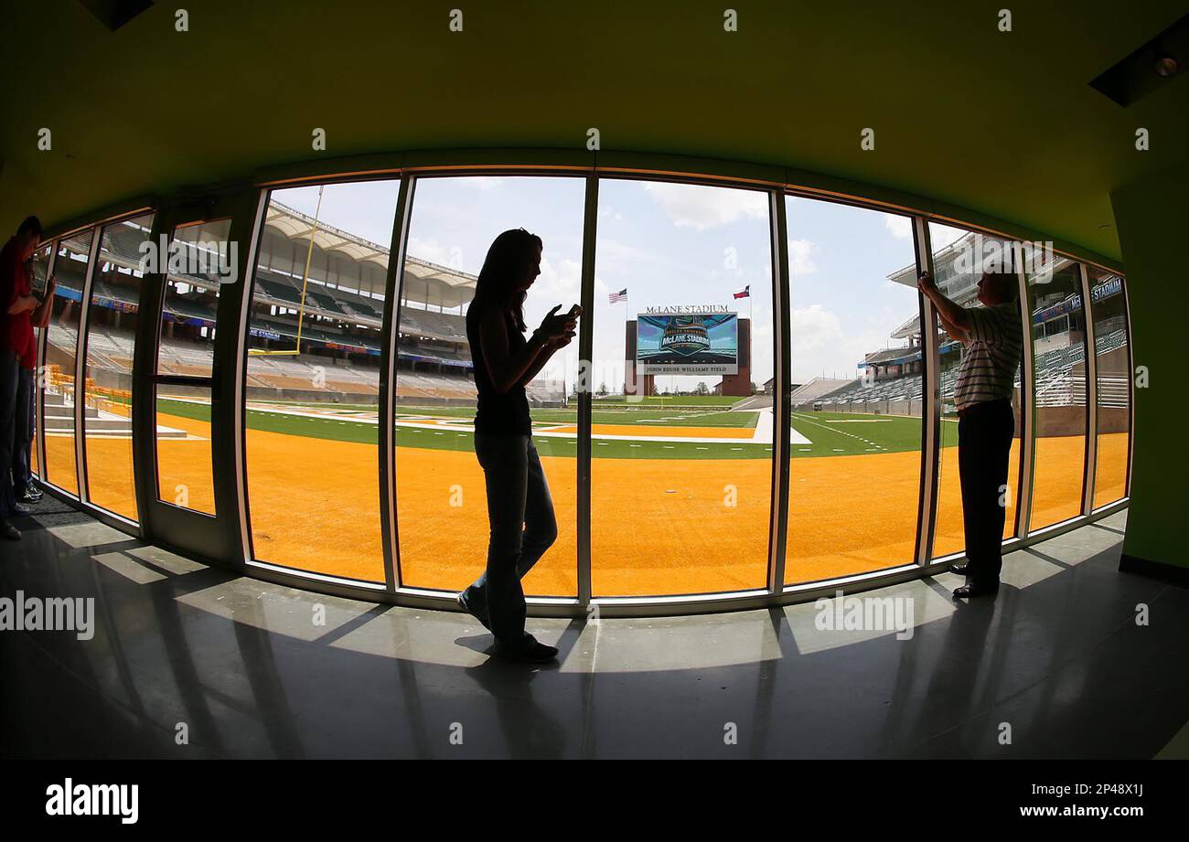 Visitors tour the nearly completed Baylor University 45,140 seat McLane ...
