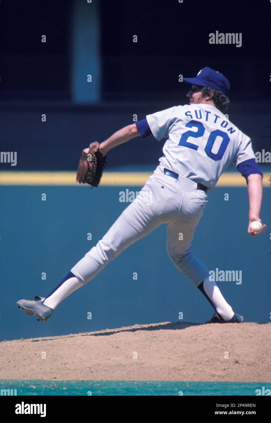 Los Angeles Dodgers Don Sutton(20) in action during a game from his ...