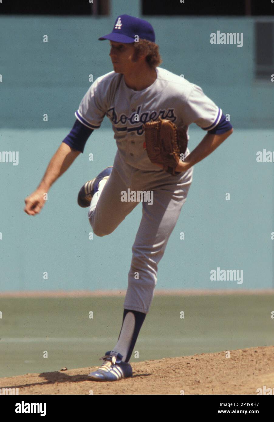 Los Angeles Dodgers Don Sutton(20) in action during a game from his ...