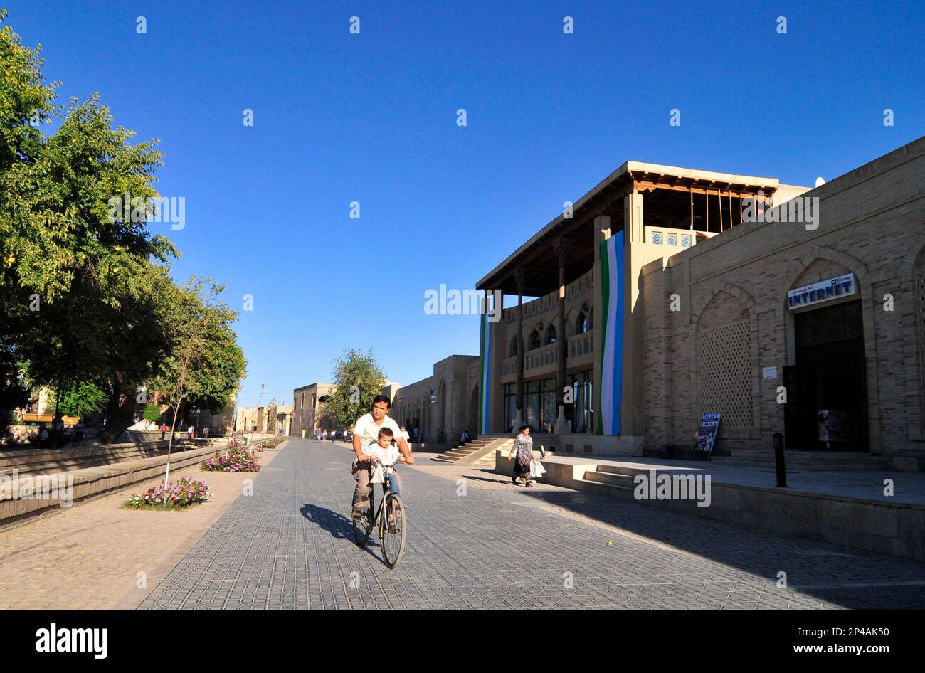 Uzbek man cycling hi-res stock photography and images - Alamy