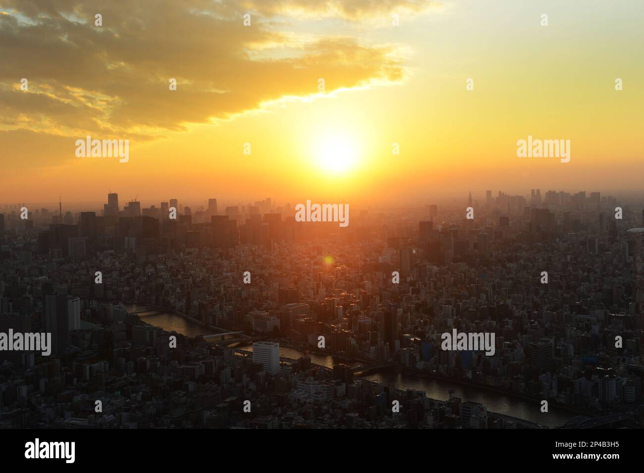 Tokyo skytree mount fuji hi-res stock photography and images - Alamy