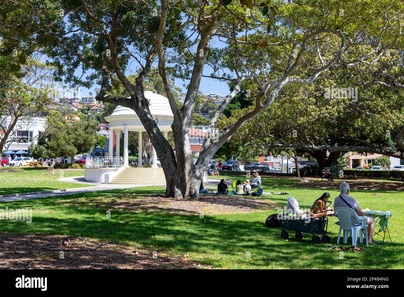 Balmoral Beach reserve and bandstand rotunda in Hunter Park, 2023 sunny ...