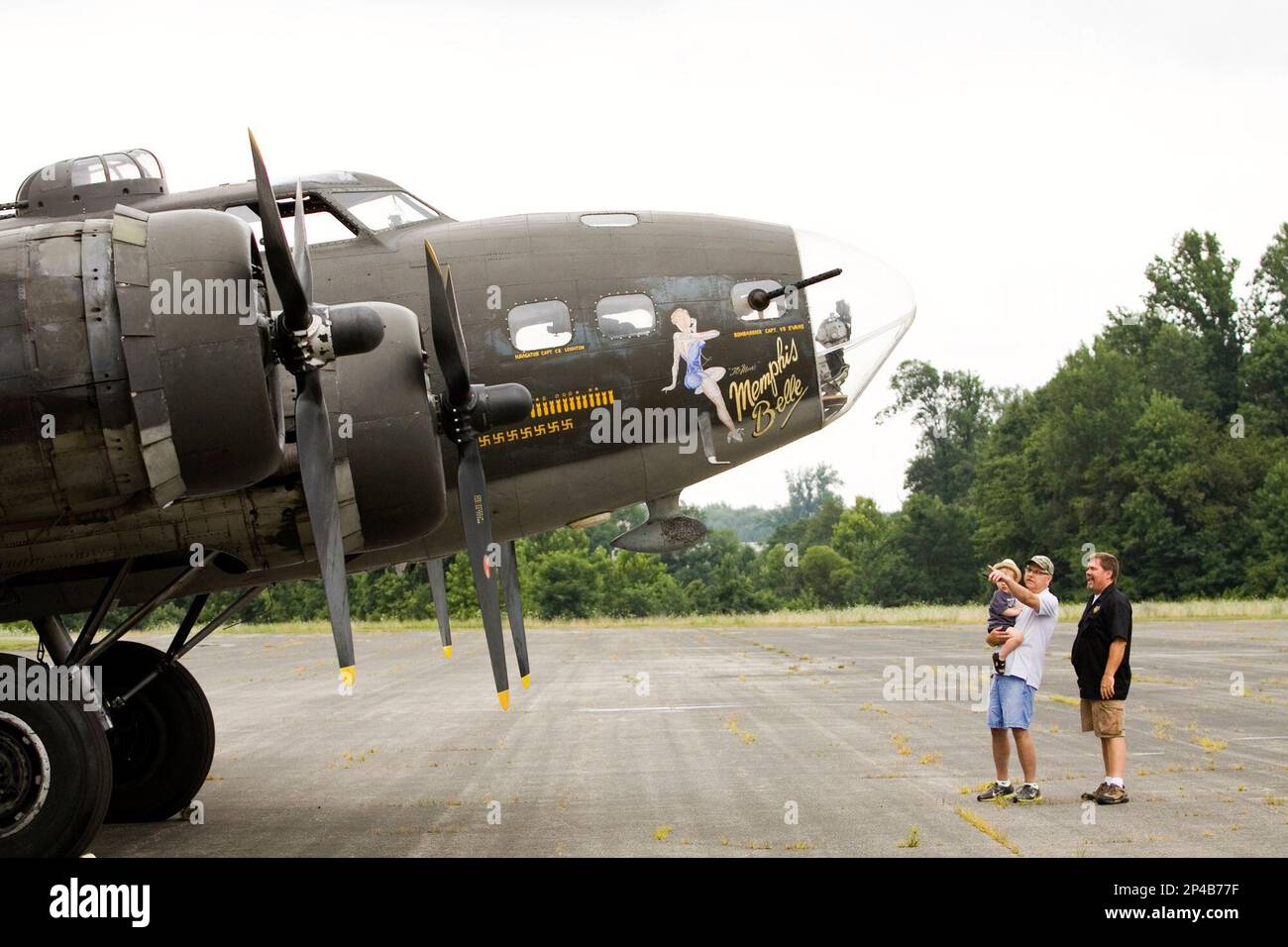 Pat Coons, left, Jeffersonville, holds his grandson Spencer Coons, 2 ...
