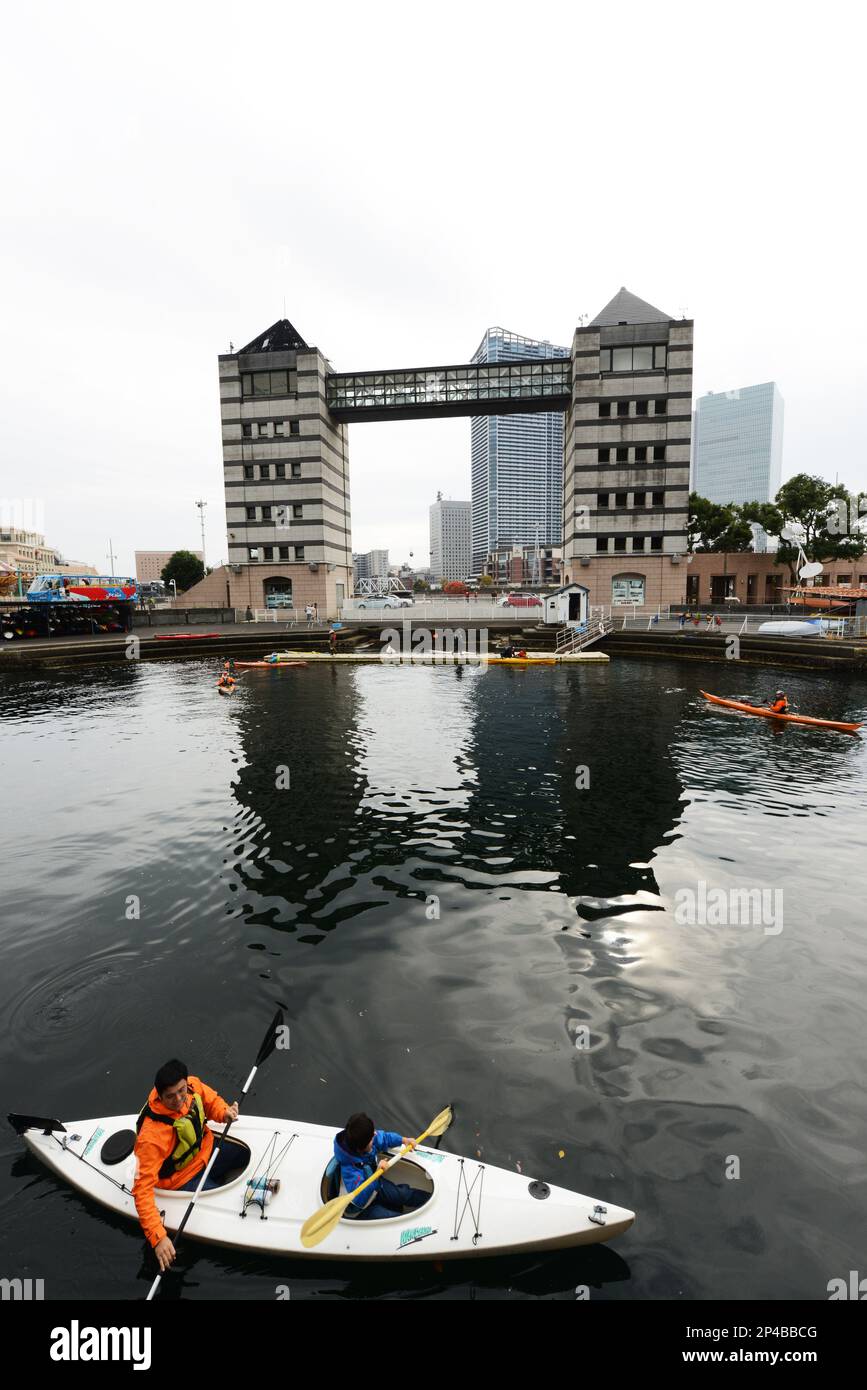 Tower Building D with its observation deck at the Yokohama harbour ...