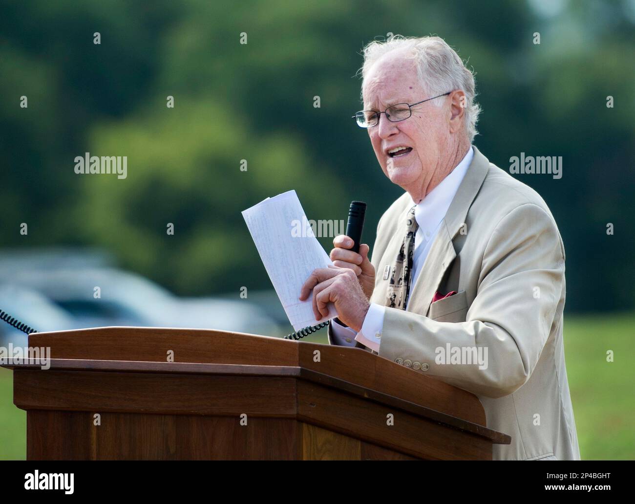 Jim Lighthizer, president of the Civil War Trust, gives the keynote ...
