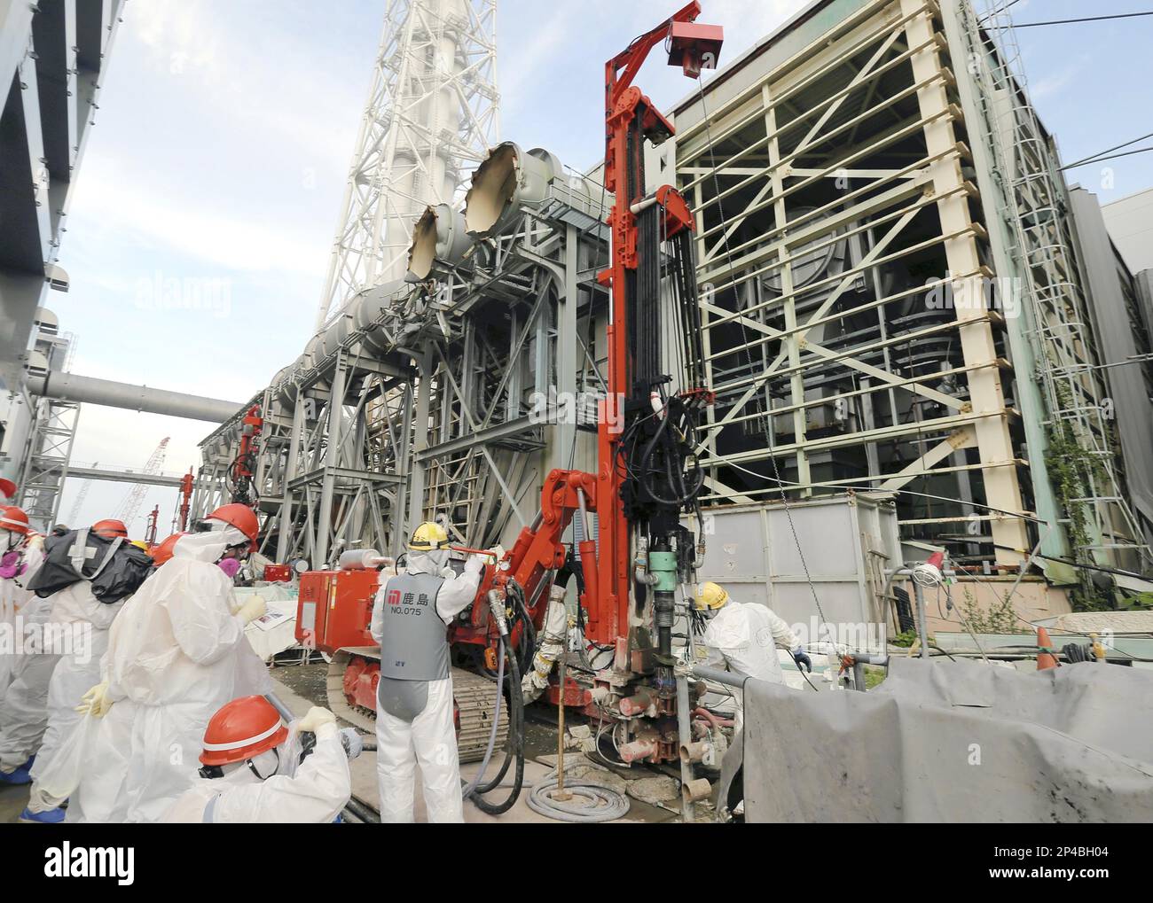 Tokyo Electric Power Co. (TEPCO) unveils a construction work for ...