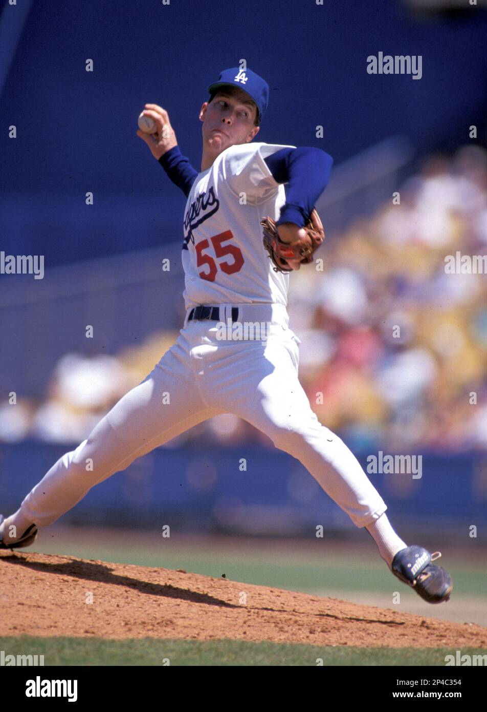 Los Angeles Dodgers Orel Hershiser (55) in action during a game from ...