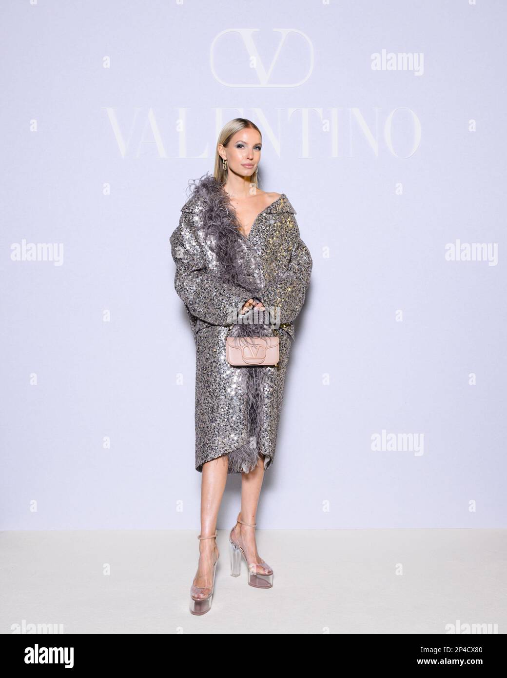 Leonie Hanne Paris Fashion Week - Women F/W 23-24 Valentino Fashion ...