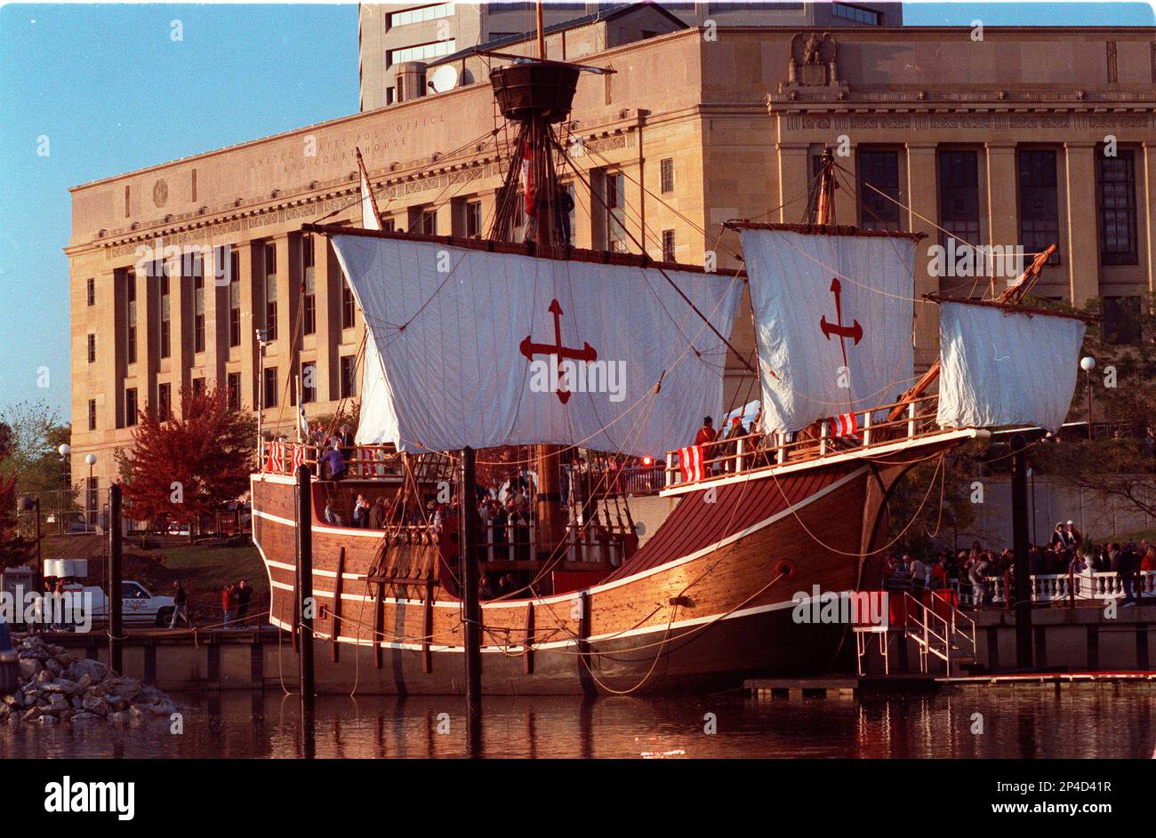 In this Oct. 11, 1991 photo, The Santa Maria replica sits in the Scioto ...