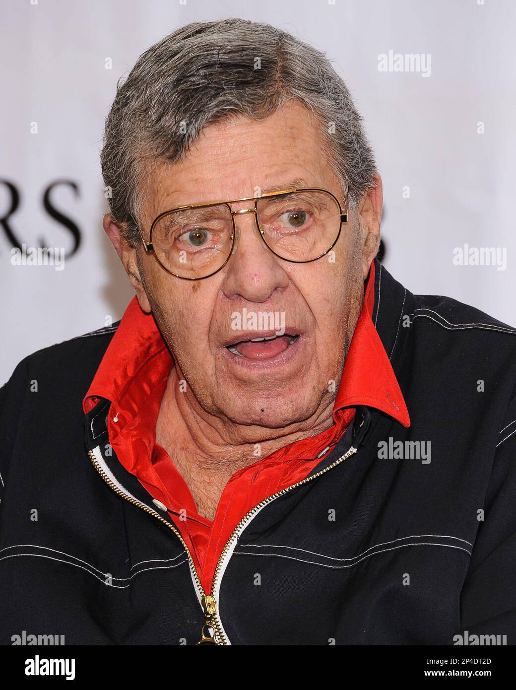 Photo by: ESBP/starmaxinc.com©2014STAR MAXALL RIGHTS RESERVEDTelephone ...