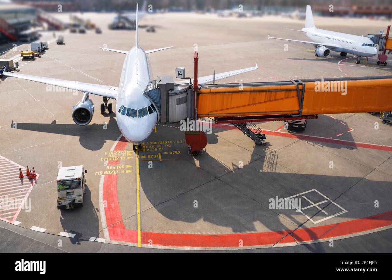 airplane getting prepared for take off Stock Photo - Alamy