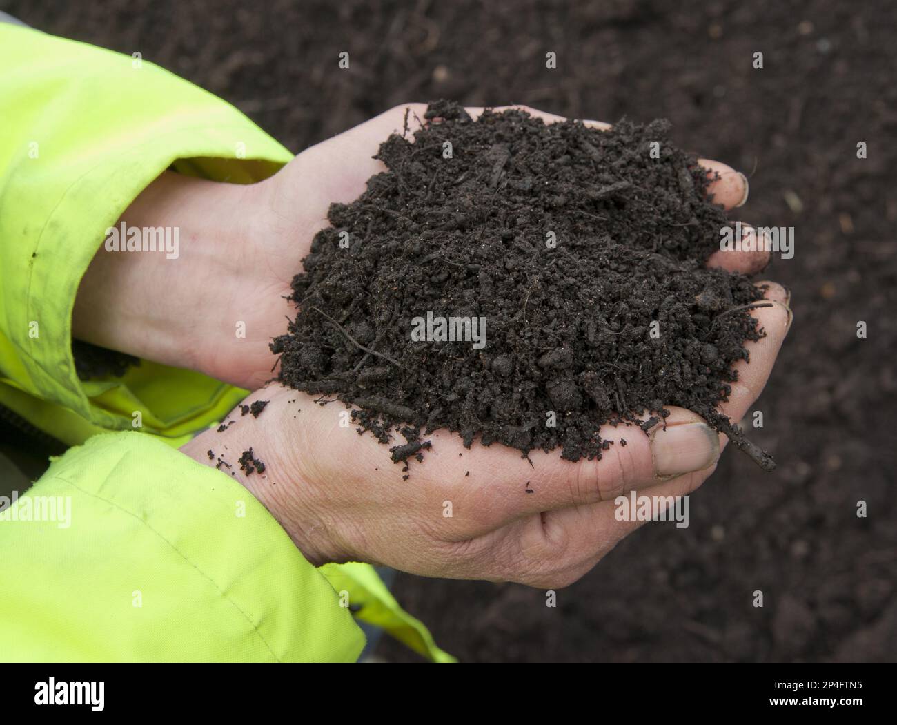 Compost close up hi-res stock photography and images - Alamy