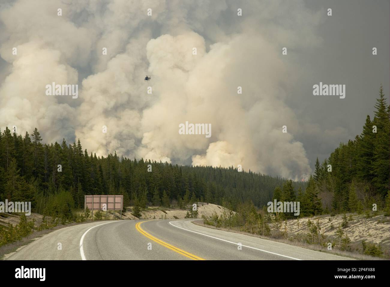 Controlled burn canada hi-res stock photography and images - Alamy