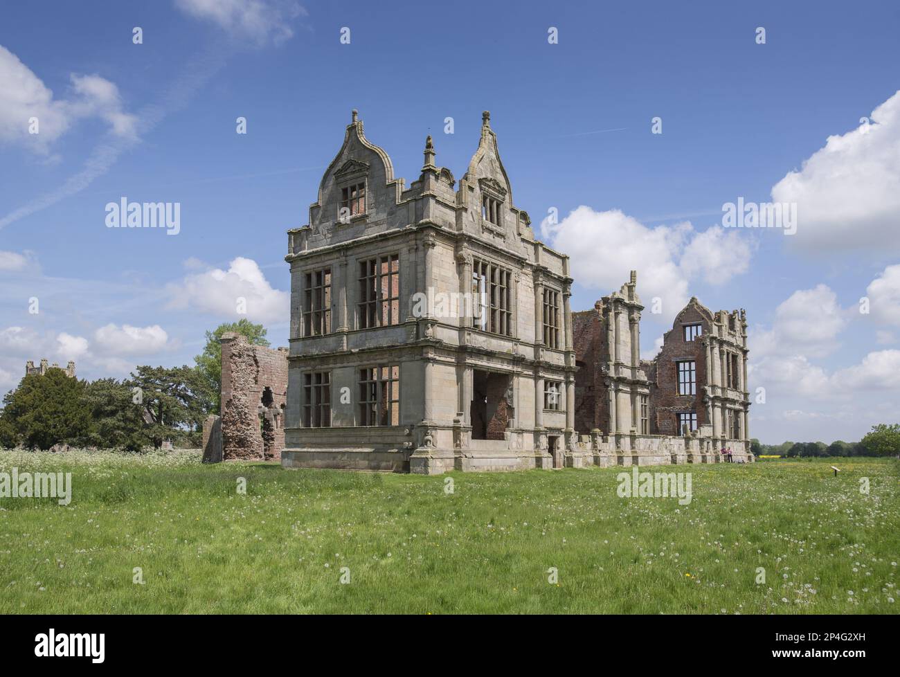 Ruins of Elizabethan manor house, Moreton Corbet Castle, Moreton Corbet ...