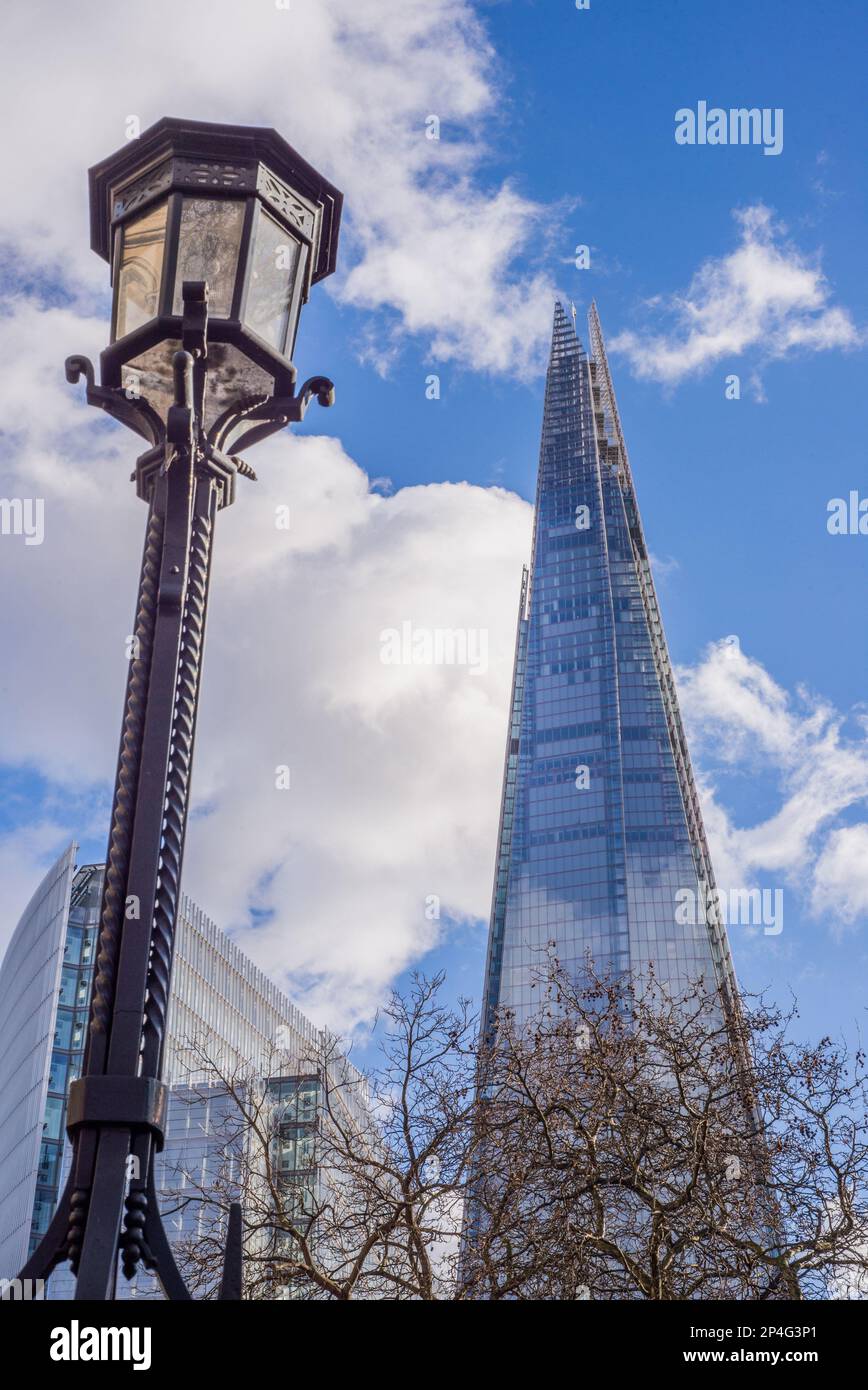 Street lamp and 87-storey skyscraper, The Shard, Southwark, London ...