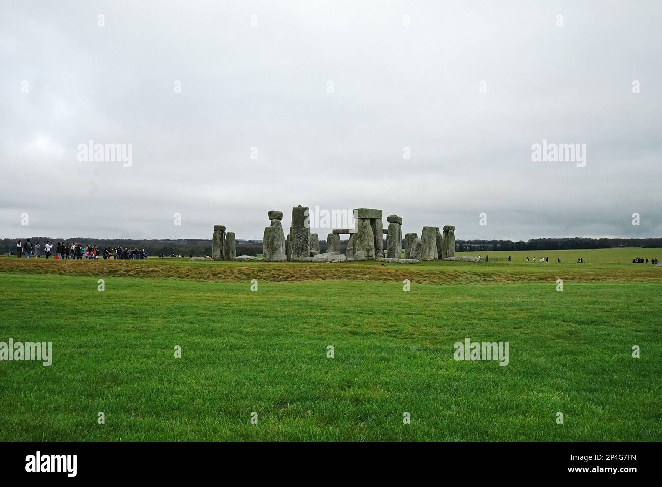 Natural landscape of Stonehenge, the unique stone circle and world’s ...