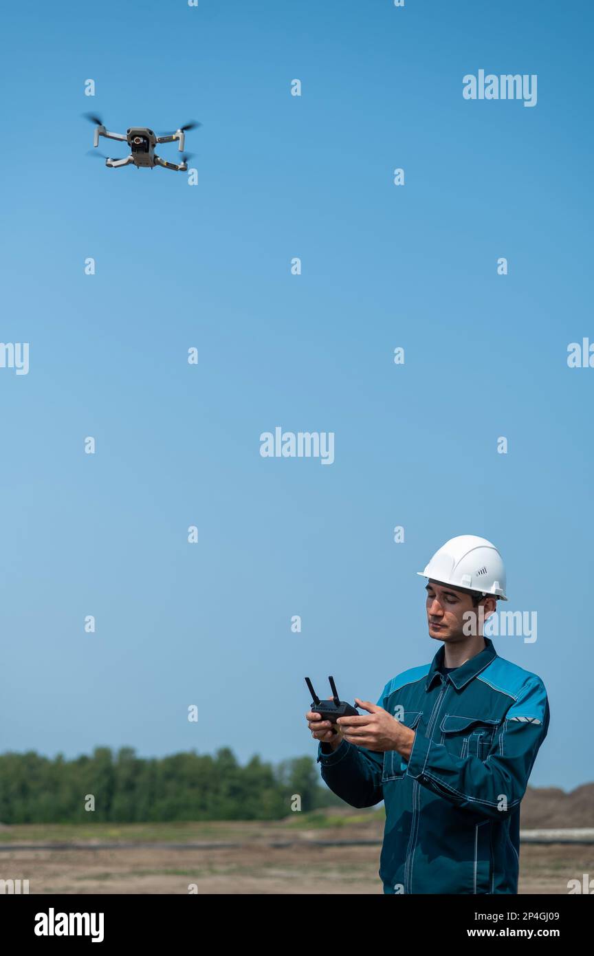 Engineer carries out inspection hi-res stock photography and images - Alamy