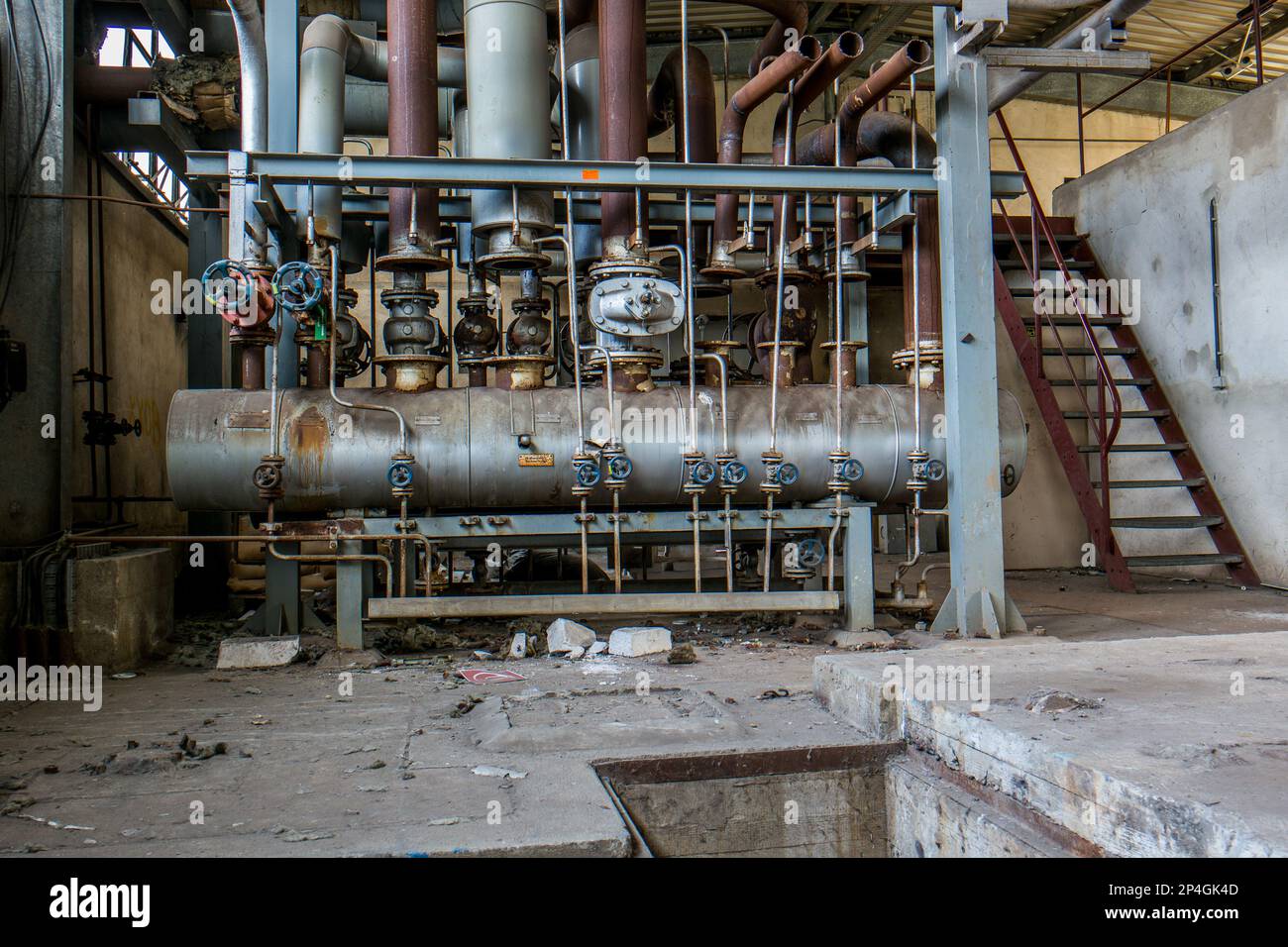 Old heating system hi-res stock photography and images - Alamy