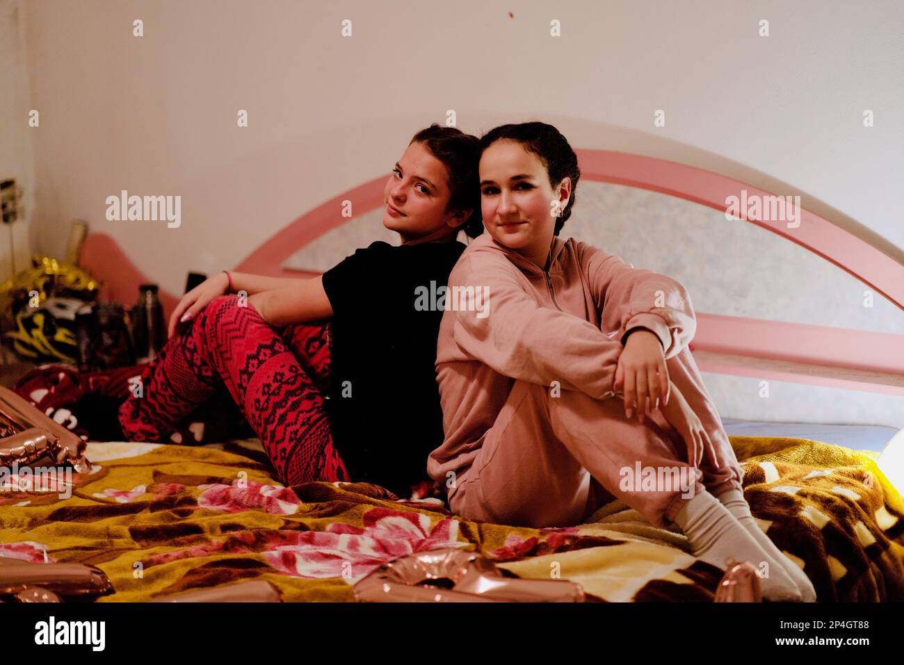 Preteen Girls at Sleepover Best Friends Stock Photo - Alamy
