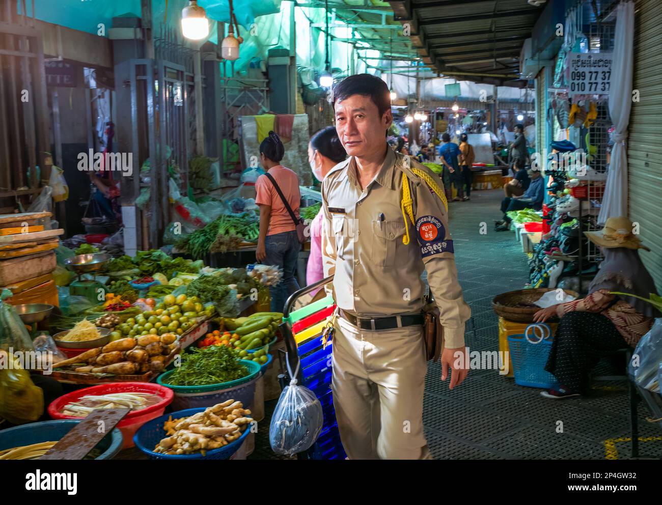Official security guard central hi-res stock photography and images - Alamy