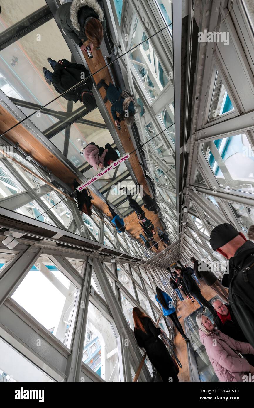 Tower bridge viewing platform london hi-res stock photography and ...