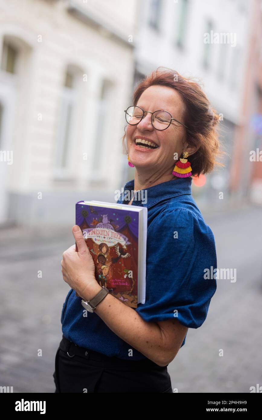 Die schule der magischen tiere hi-res stock photography and images - Alamy