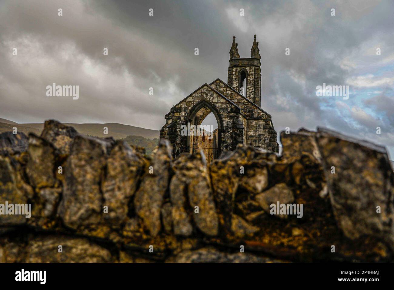 Church abandoned ireland hi-res stock photography and images - Alamy