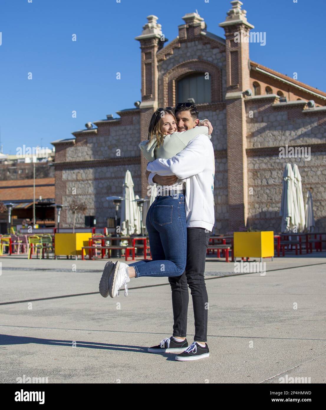 Happy outdoors hi-res stock photography and images - Alamy