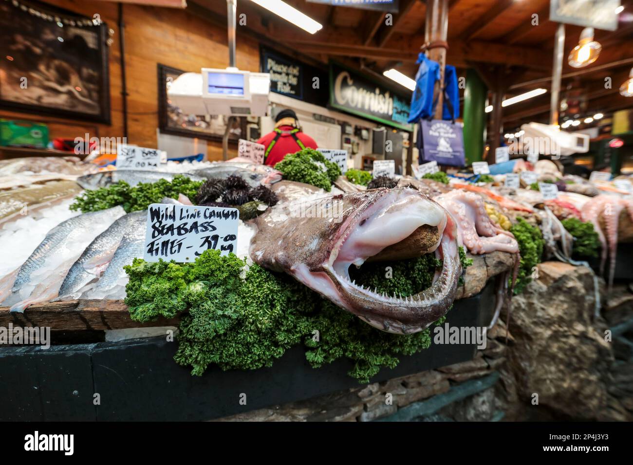 Cornish Day Boat sea and shell fish, Borough Market, London Stock Photo ...