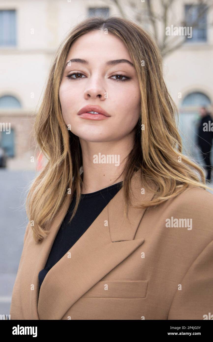 Madelyn Cline attends the Stella McCartney Fall/Winter 2023-2024 ready ...