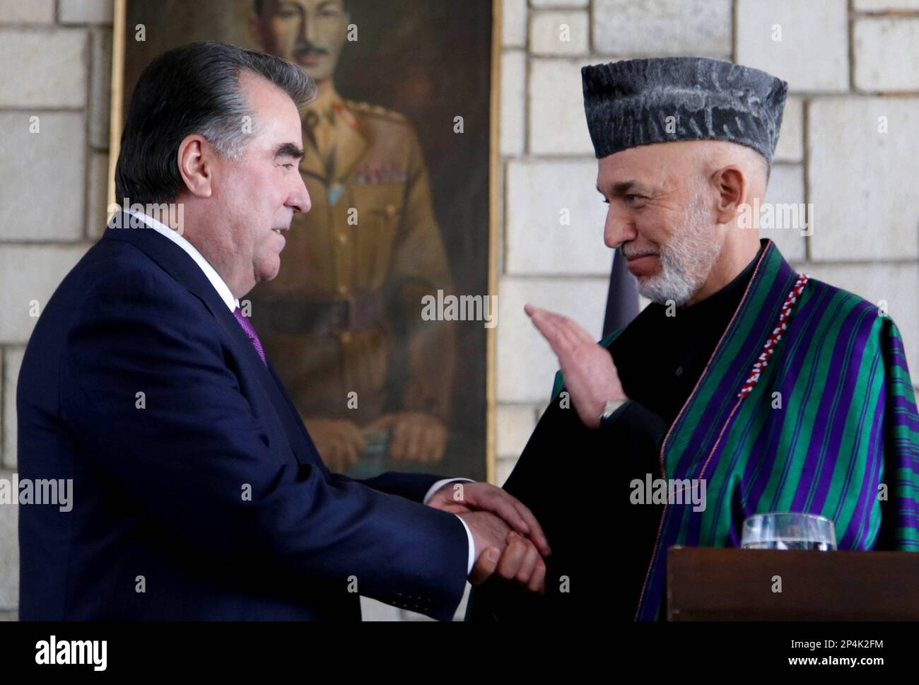 Tajikistan's President Emomali Rakhmon, left, and Afghan President ...
