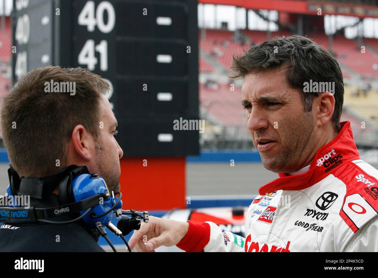 Elliott Sadler, Sport Clips Toyota Camry during qualifying for the ...
