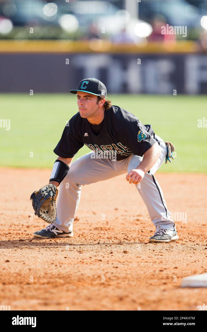 Coastal Carolina Chanticleers first baseman Richard Carter (10) on ...