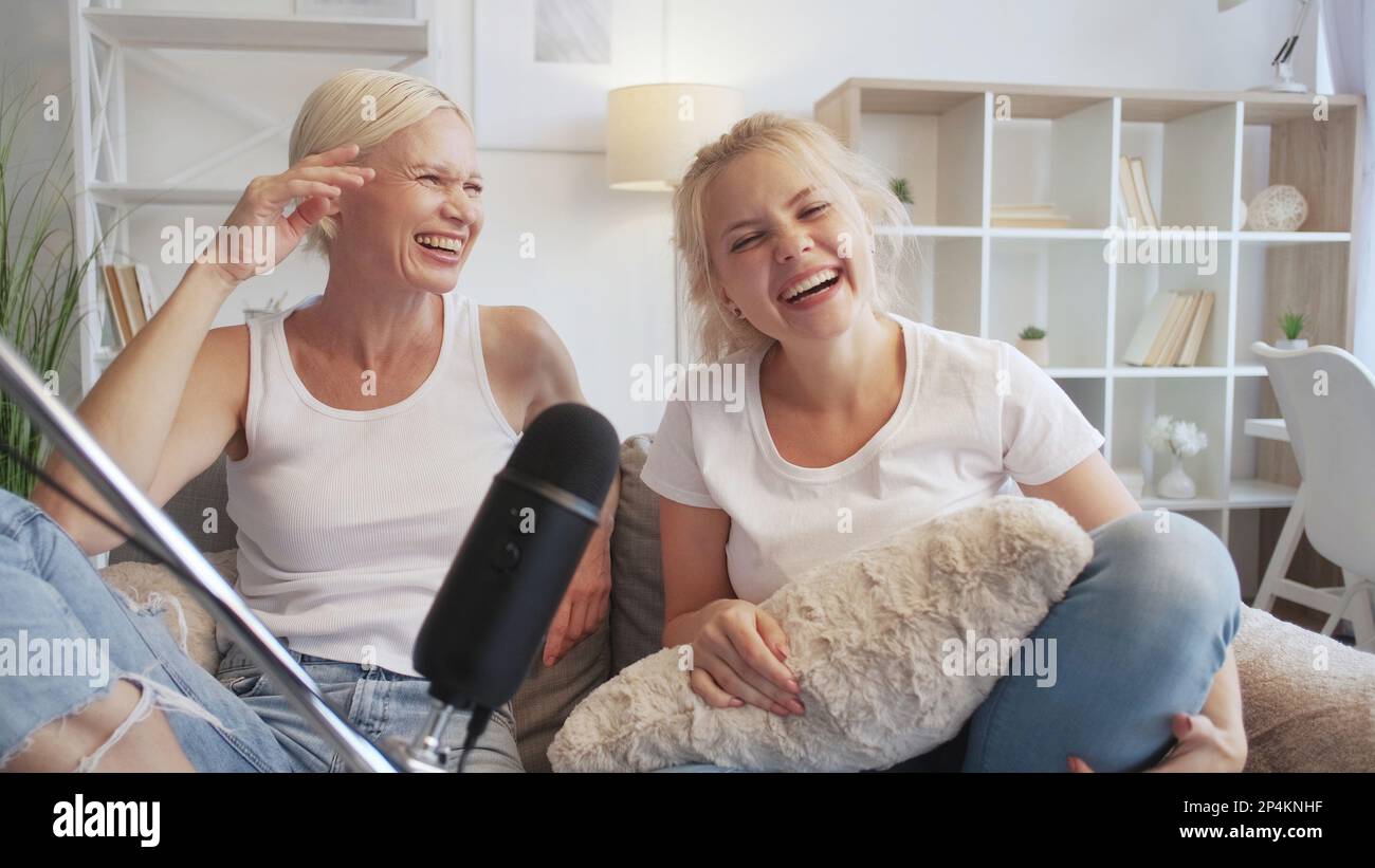 Podcast host recording talk show hi-res stock photography and images ...