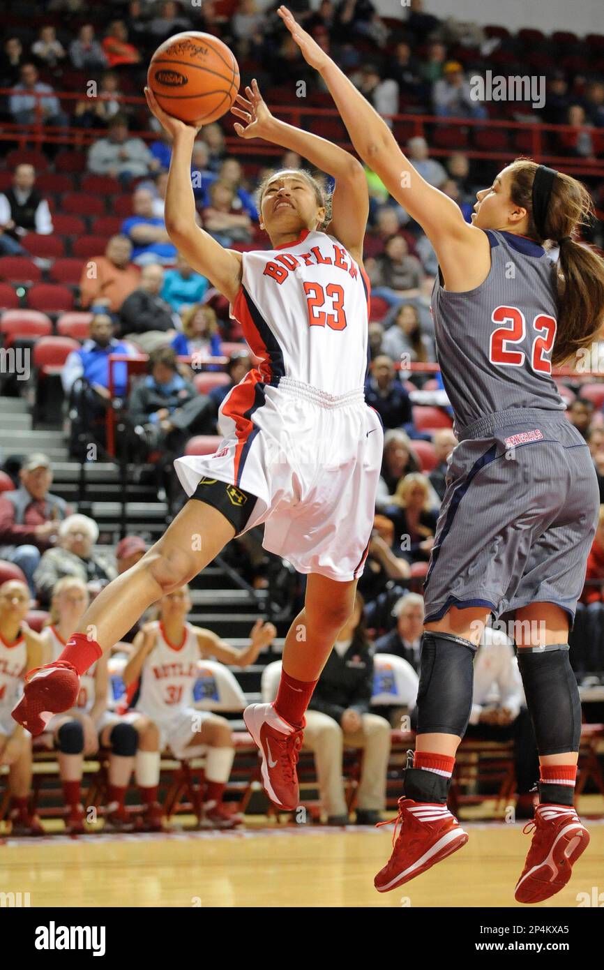 Butler's Jaelynn Penn (23) shoots past Lafayette's Kiara Pankins (22 ...