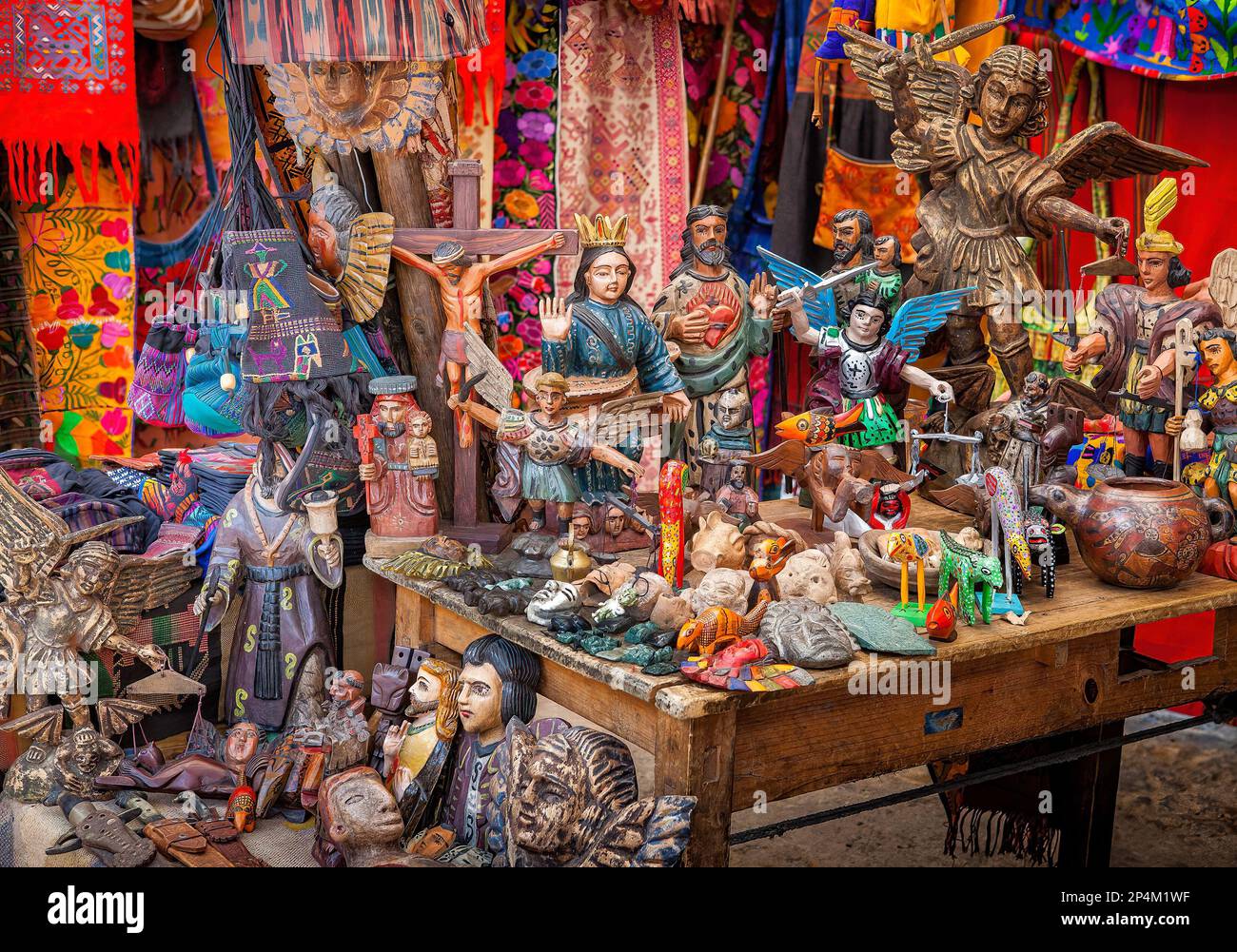Mayan artisan craft hi-res stock photography and images - Alamy