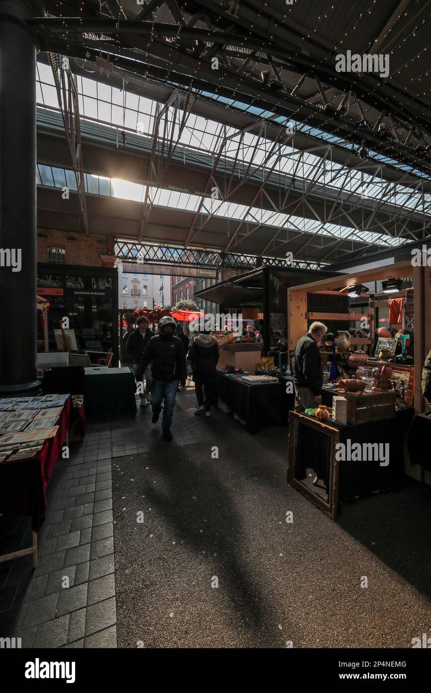 Spitalfields market food hall hi-res stock photography and images - Alamy