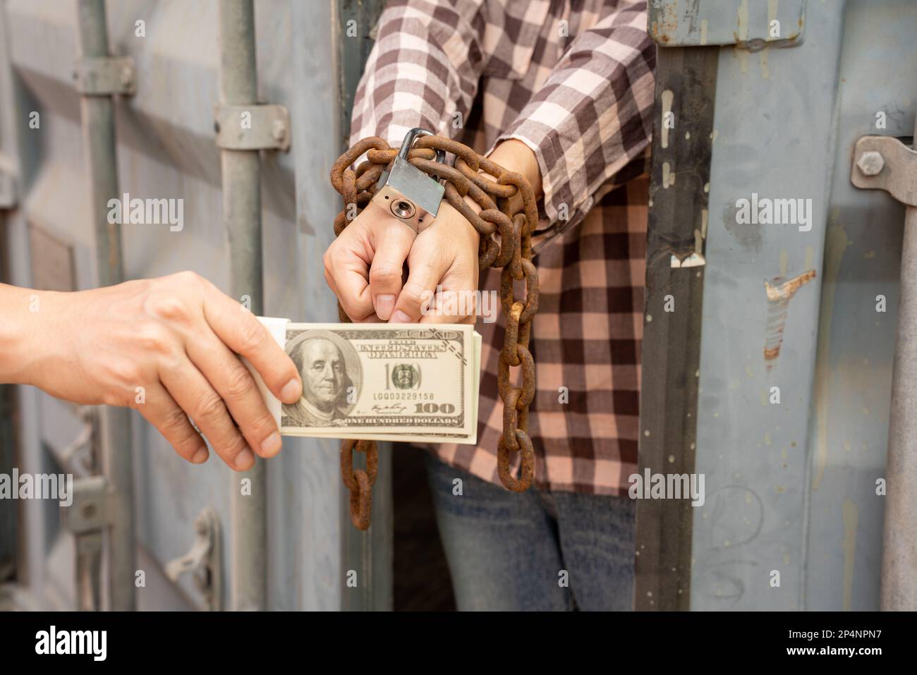 Woman trapped in cargo container wait for Human Trafficking or foreigh ...