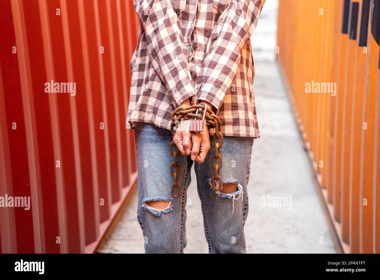 Woman trapped in cargo container wait for Human Trafficking or foreigh ...