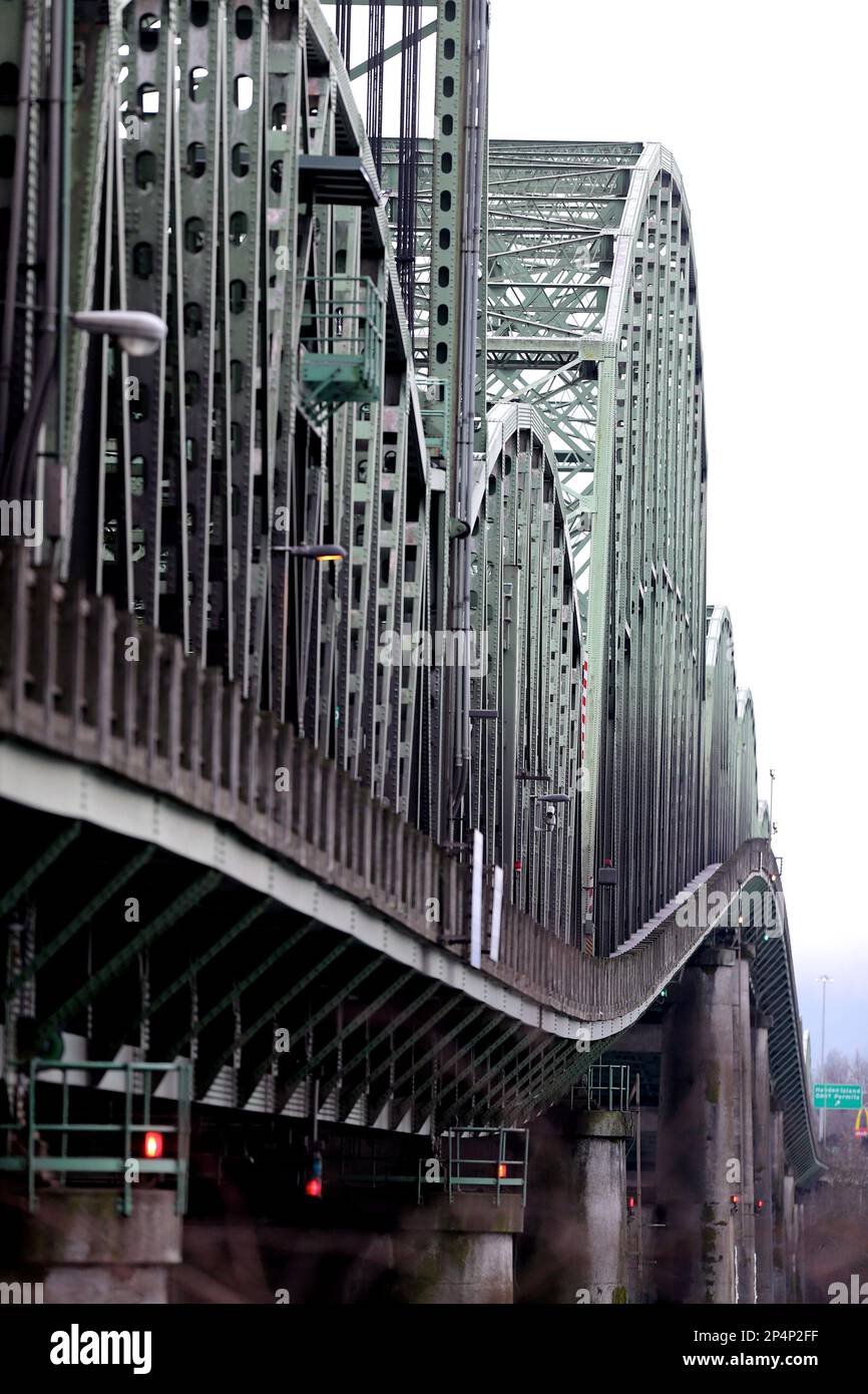 this Jan. 28, 2913, photo, shows a view of the Interstate 5 bridge from ...