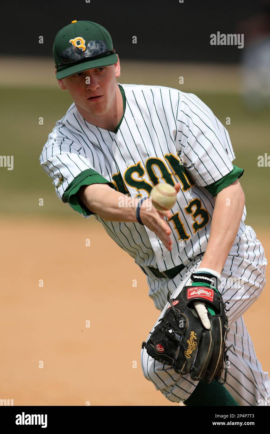 March 17, 2010: Infielder Jackson Seaman (13) of North Dakota State ...
